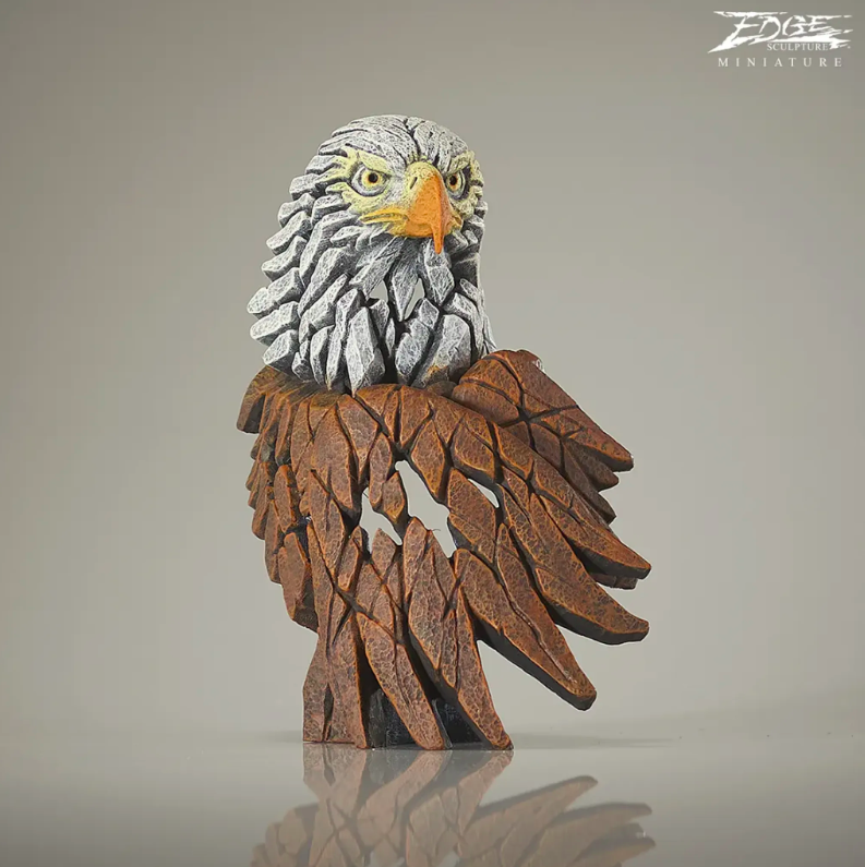 Bald Eagle by Edge Sculpture